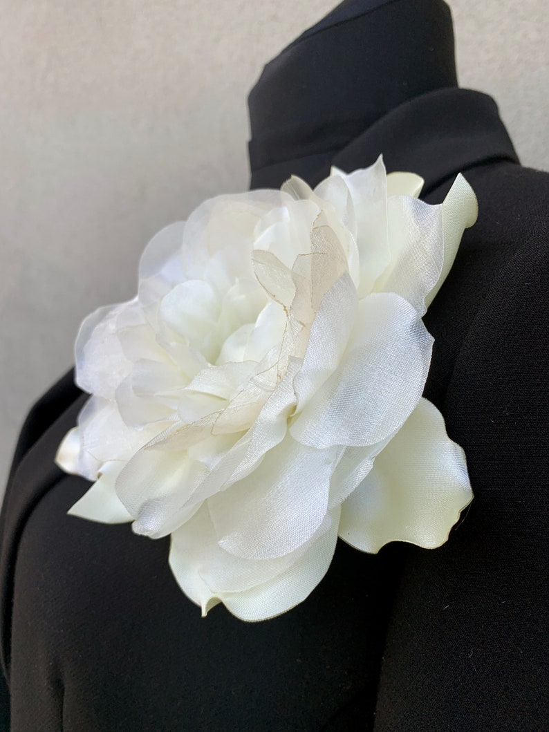 Big Flower Brooch White Large Floral Pin Ivory - Etsy