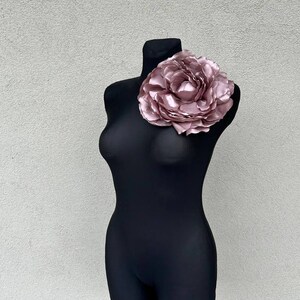 Blush Extra Large Flower Brooch Oversized Shoulder Corsage Pin Dusty ...