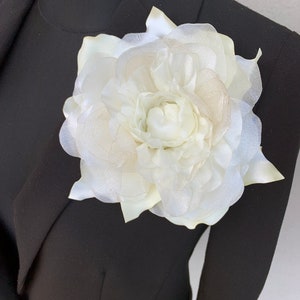 Big Flower Brooch White Large Floral Pin Ivory - Etsy