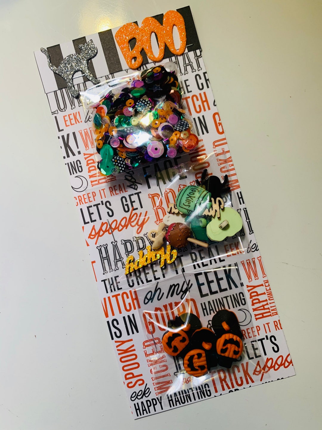 Skull Magic Halloween Sequin and Buttons Embellishments Kits ...