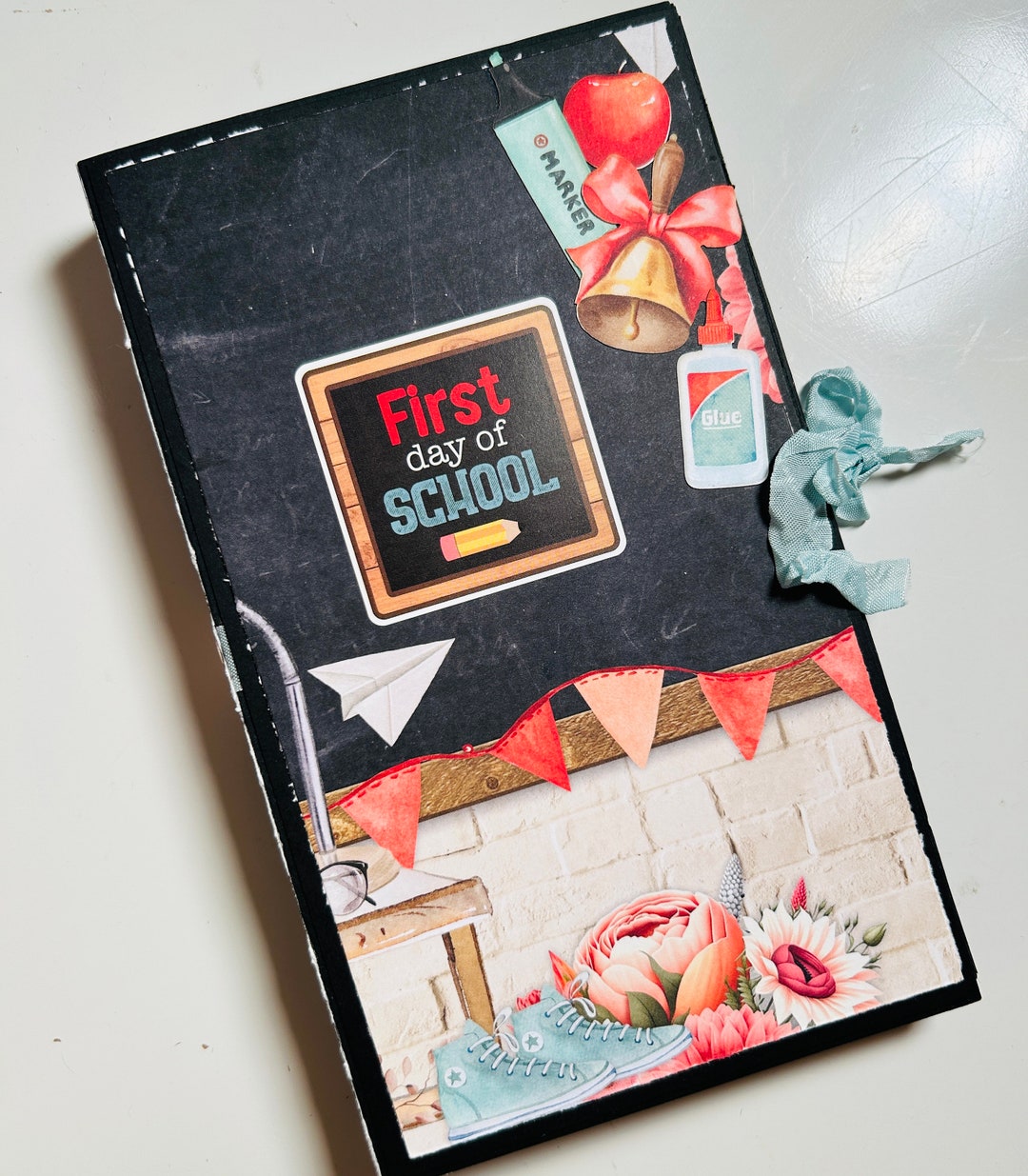 Mini Back to School Album/scrapbooking/memory Keeping/memory Collection ...