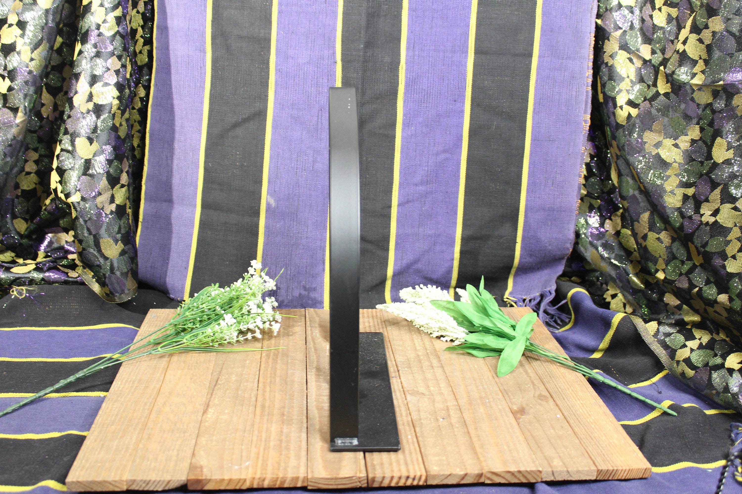 Wrought Iron Knick Knack Black Wall Shelf Home Decor 12in X 12in - Etsy