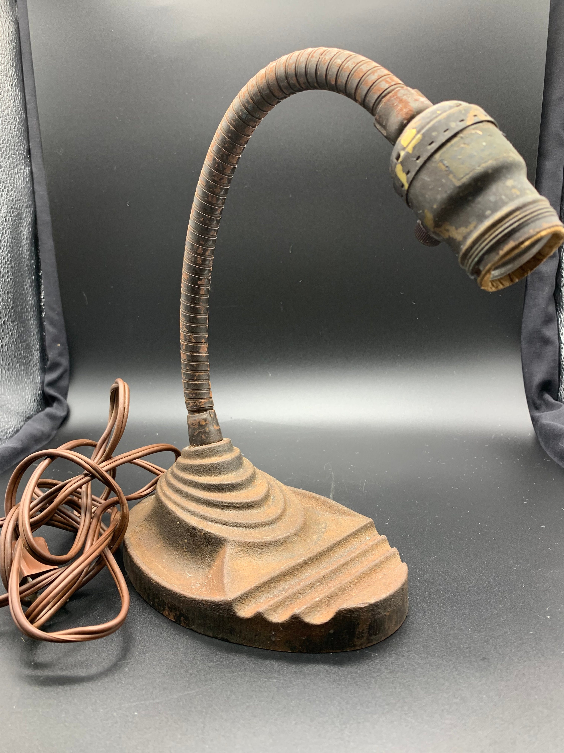 Lot of 2 Greist/eagle Goose-neck Desk Lamps on Cast Iron - Etsy