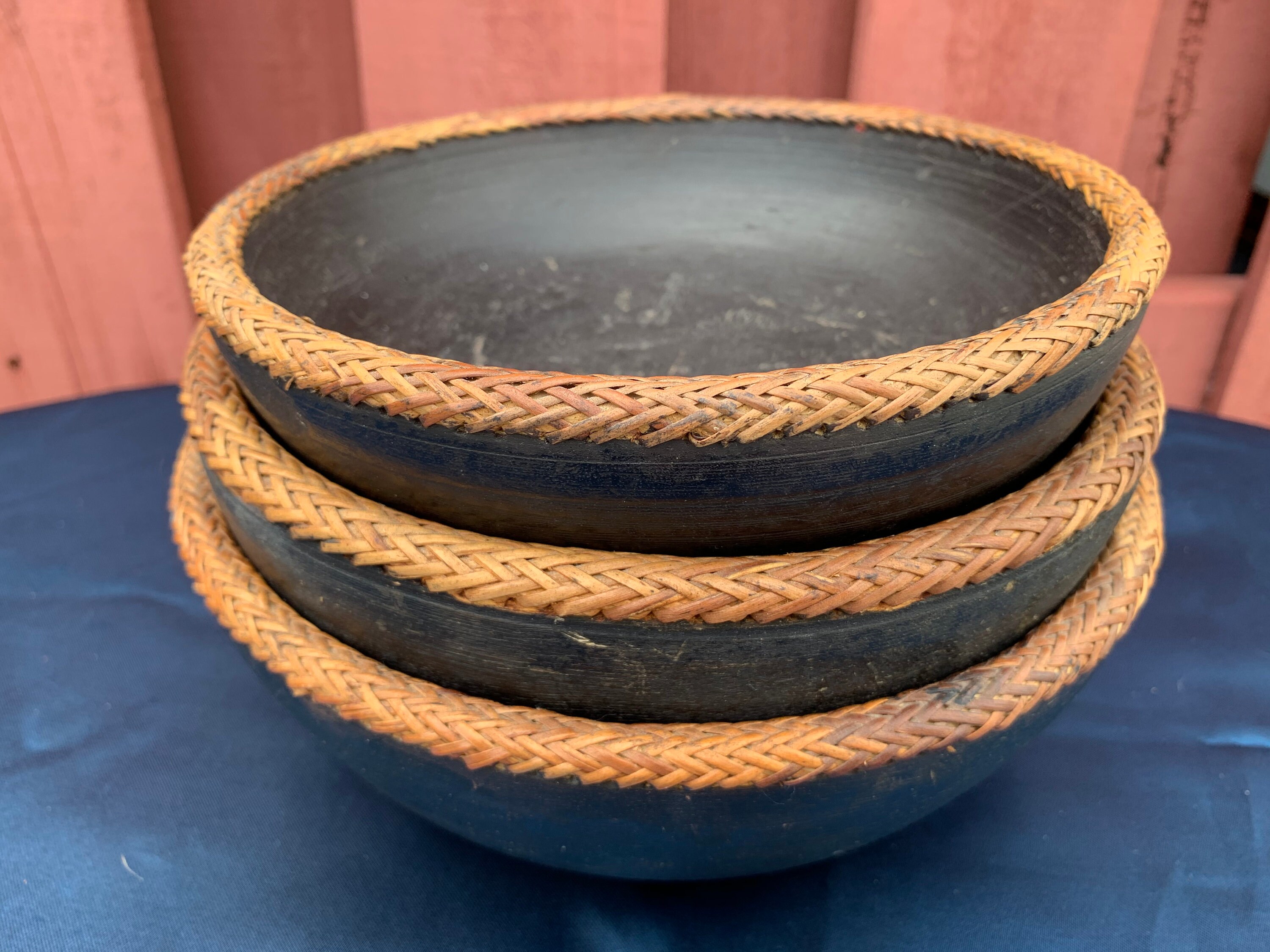 Vintage Pine Needle Stacking Bowls - Etsy UK