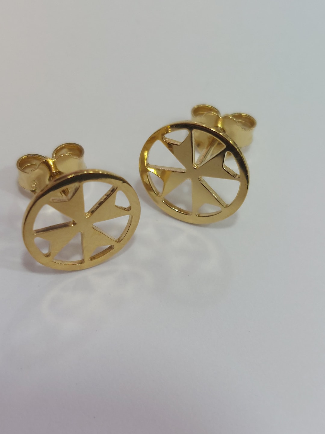 9ct 9k Malta Cross Maltese Jewellery Earrings Stud Pusher Circle Plain ...