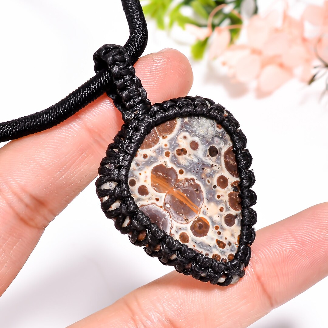 Macrame Thread Pendant, Handmade Gemstone Macrame Jewelry Gifts, Black ...