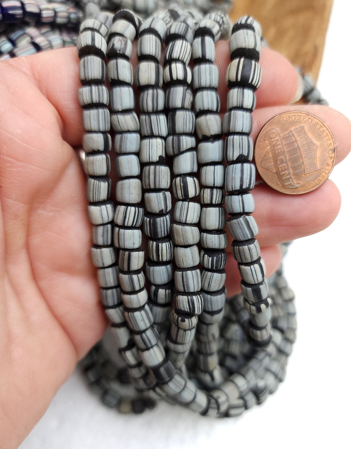 Full Strand 23" Venetian Style Currant Beads / Small Striped Java Beads ...