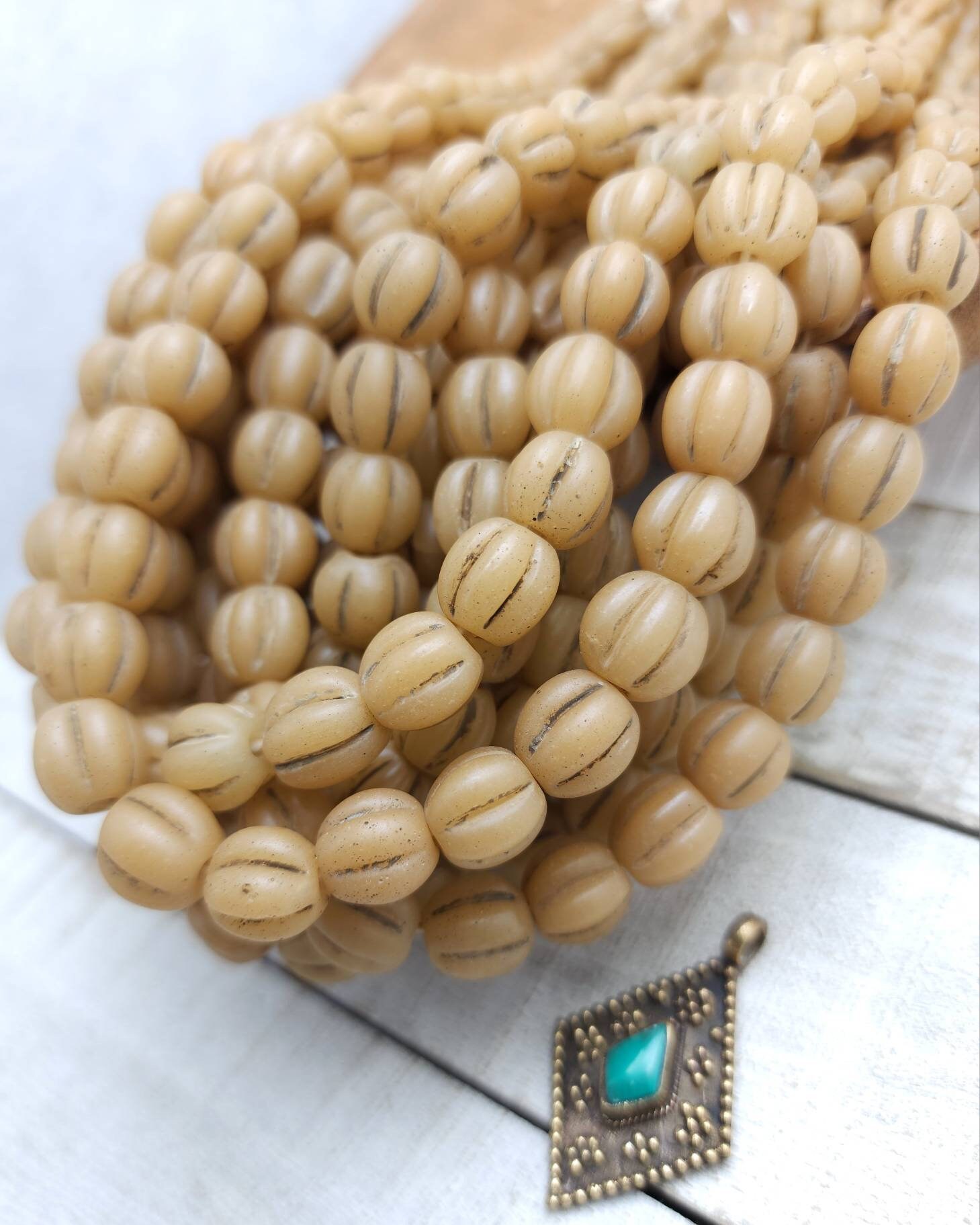 Old Glass Melon Shaped Beads Strand of 12 Beads 10-11mm / - Etsy