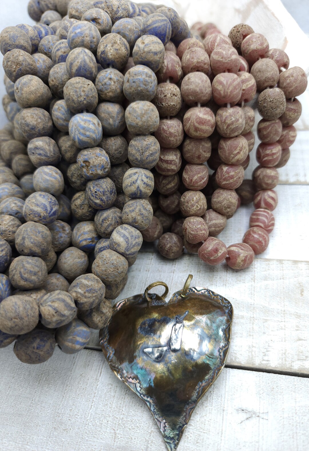Feather Glass Beads, Authentic 90's Vintage, Ethnic, Strand 12 Beads ...