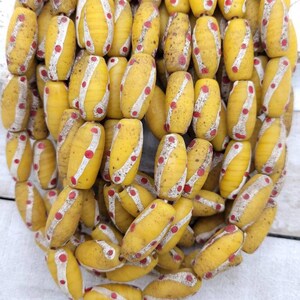 Old Accent Glass Beads Made by Thai Artisan Hands/ Indonesian Beads /java /10 Beads 18-20mm X ...