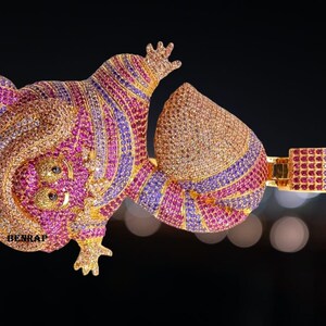 Riff Raff HIMSELF Sporting Customized Cartoon Hip Hop Pendant ...