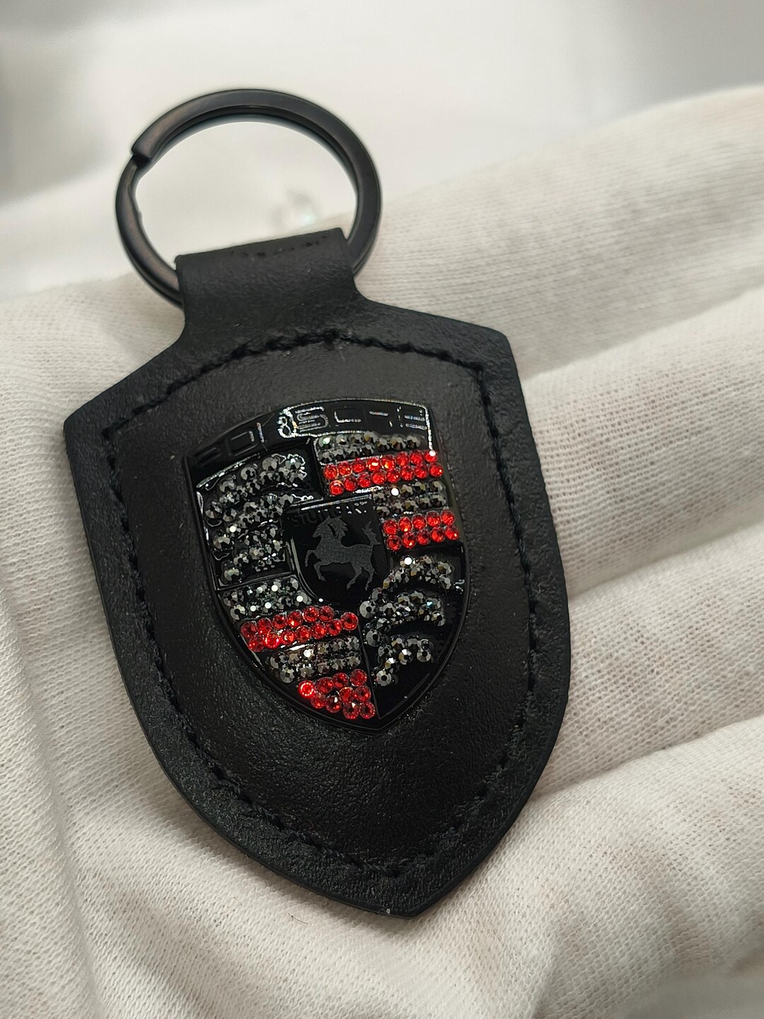 Black Porsche Logo Keychain |preciosa Crystals | Swiss Customized ...
