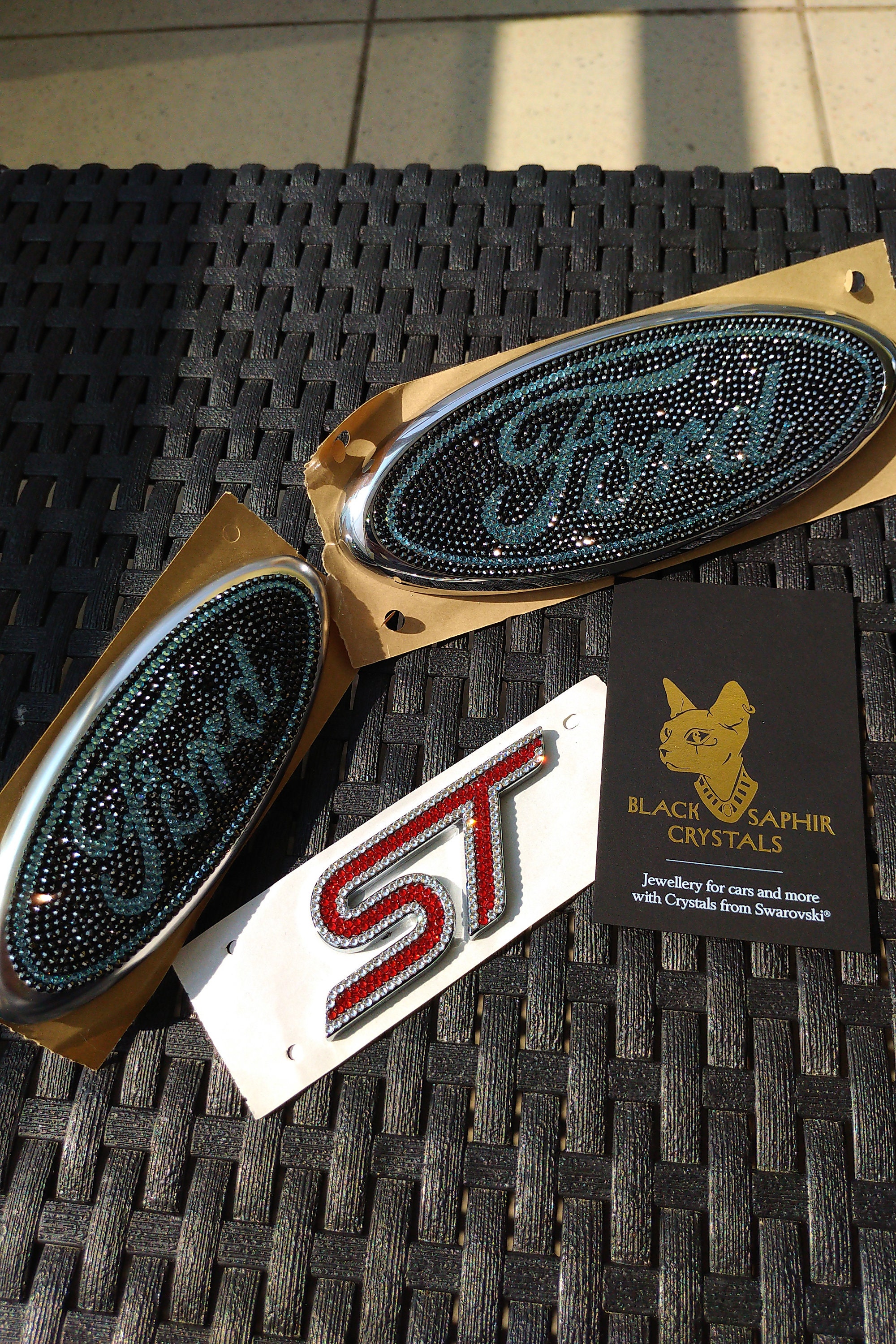 Original OEM | Ford Logo Emblem Batch Trunk St Writing, Refined With ...