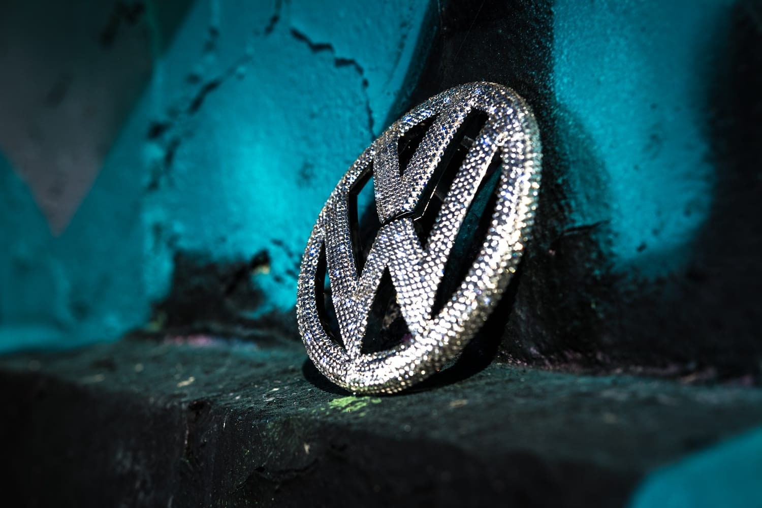 Original OEM | Volkswagen Hood + Trunk Set 2pcs | Logo Emblem Batch ...