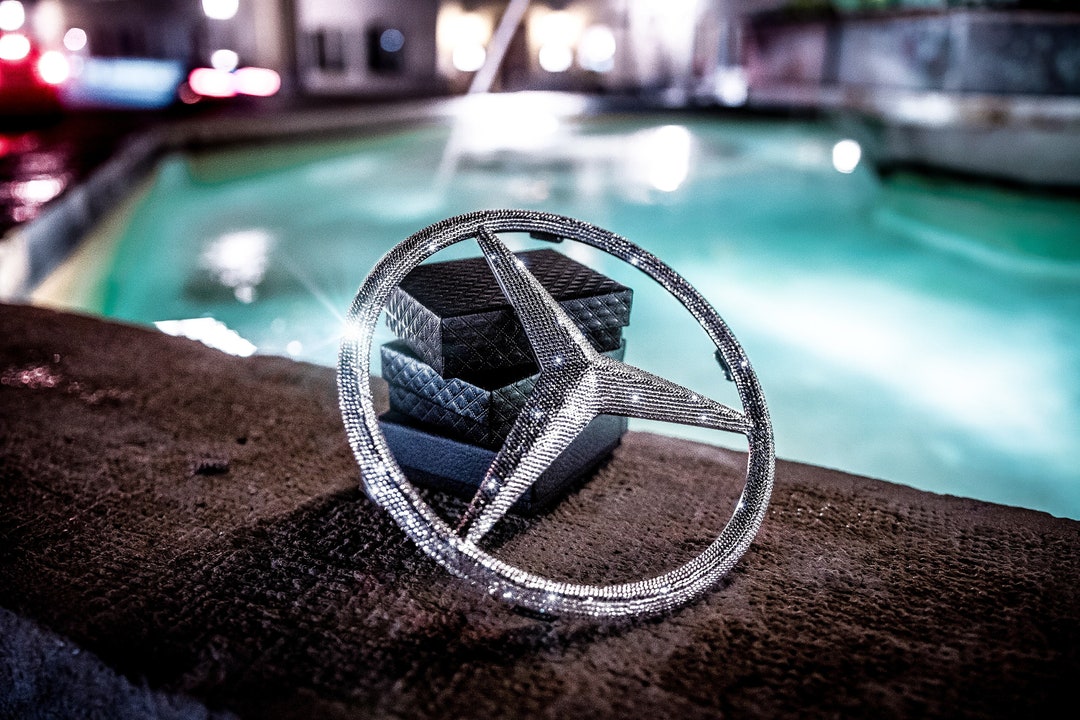 Original OEM Mercedes Benz Logo Front Grille Emblem Batch Star With ...