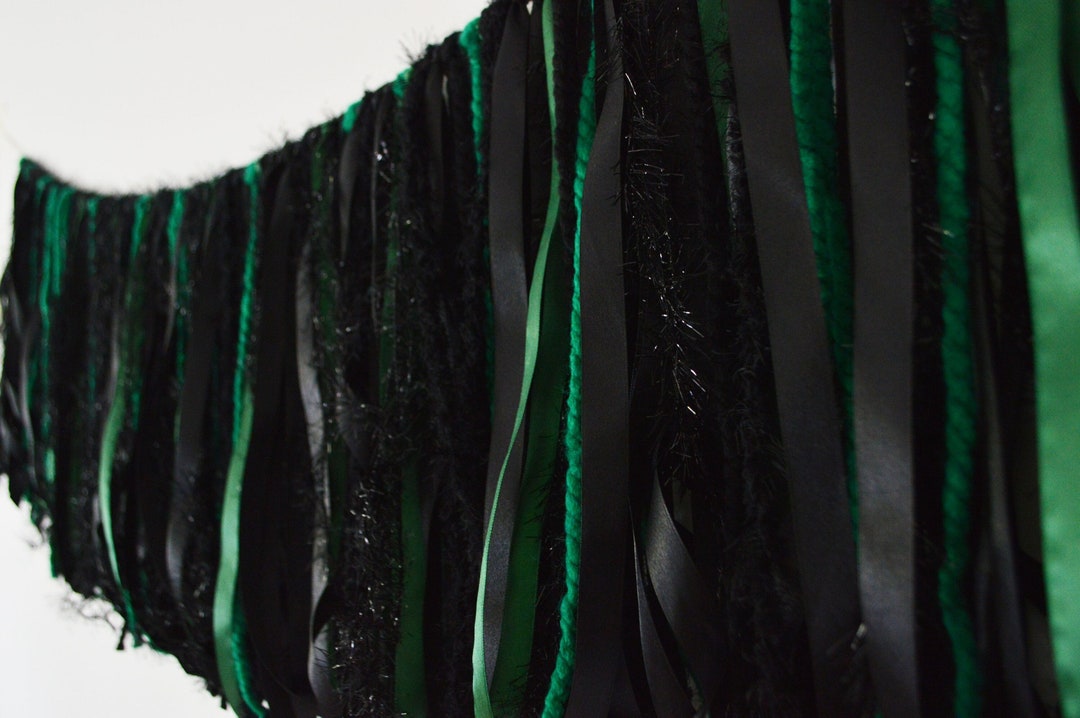Choose Your Colour Luxury Gothic Ribbon Garland - Etsy