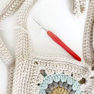 Hannah Beach Bag Pattern - Granny Squares Bag - PDF ONLY - Digital ...