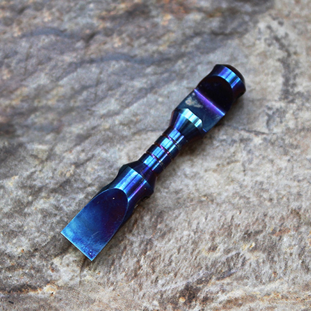 Mini Portable Titanium EDC Pry Bar Keychain Tool With Bottle Opener ...