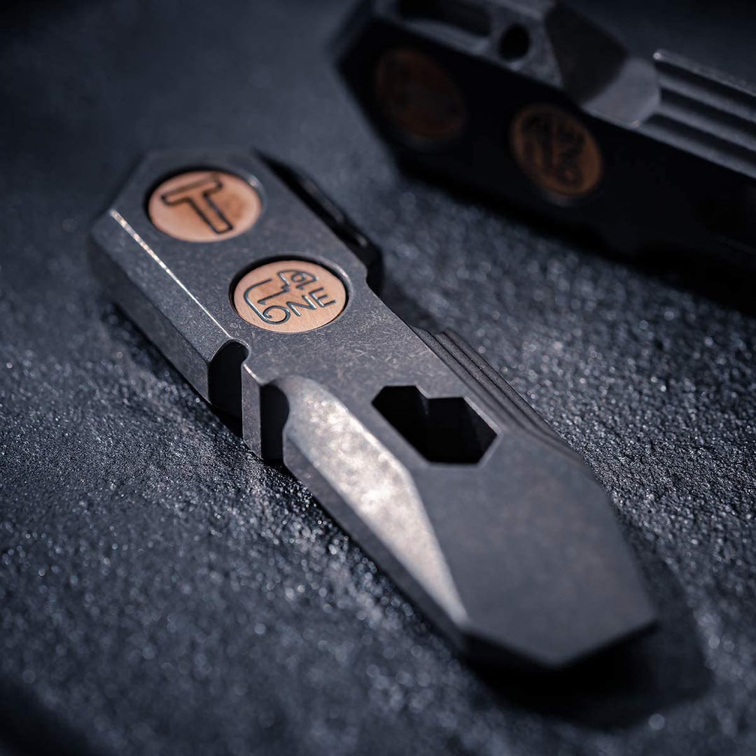 Titanium Pry Bar EDC Multi Tool With Bottle Opener Screwdriver Function ...