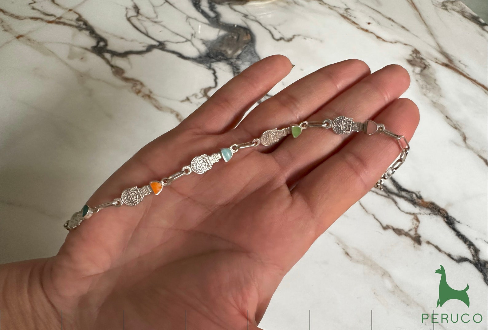 Pulsera Inca Con Diseño Tumi En Plata 950, Con Incrustación De Piedras ...