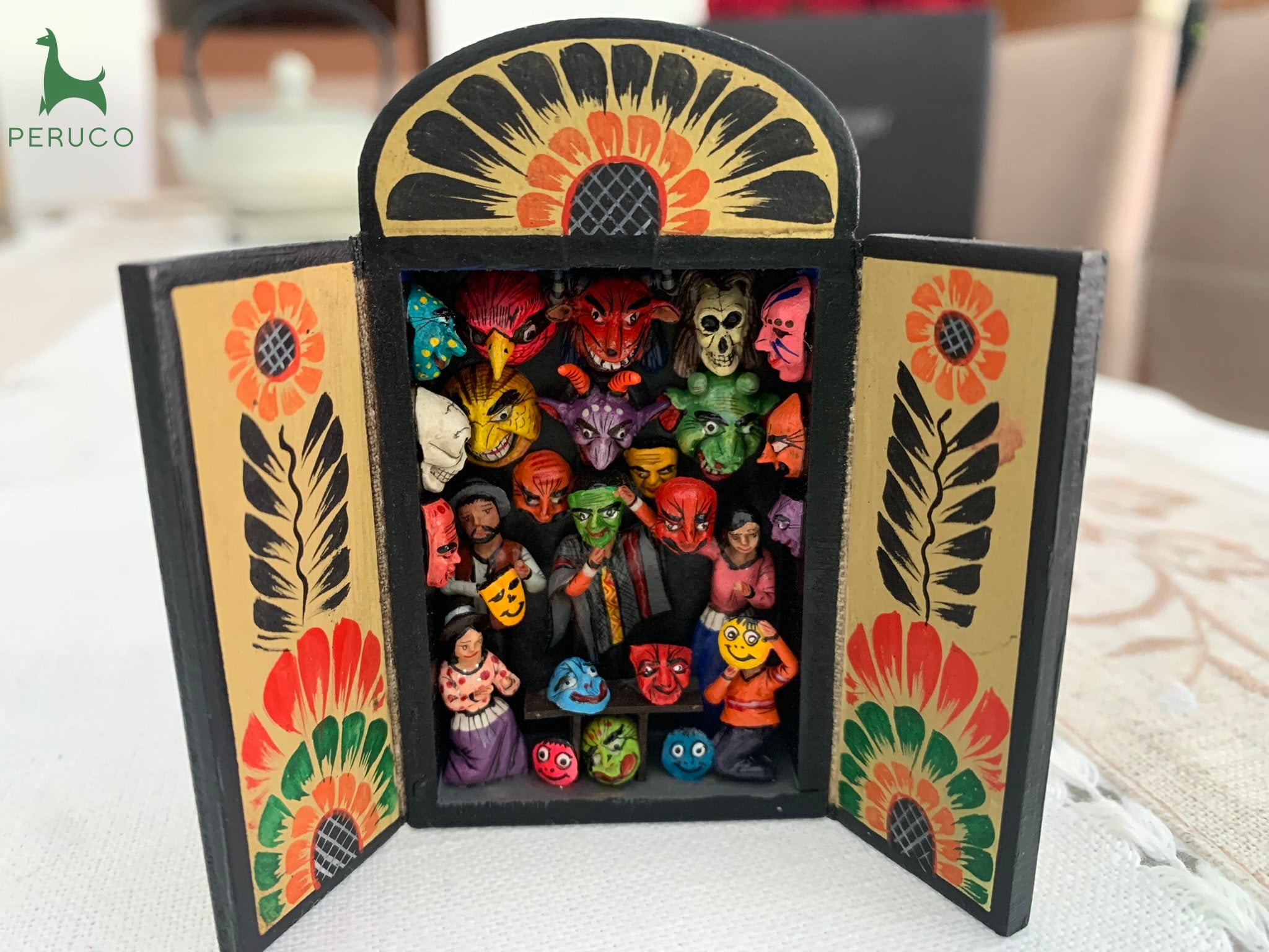 Mini Retablos Andinos De Colección, Retablos Ayacuchanos De Colección ...