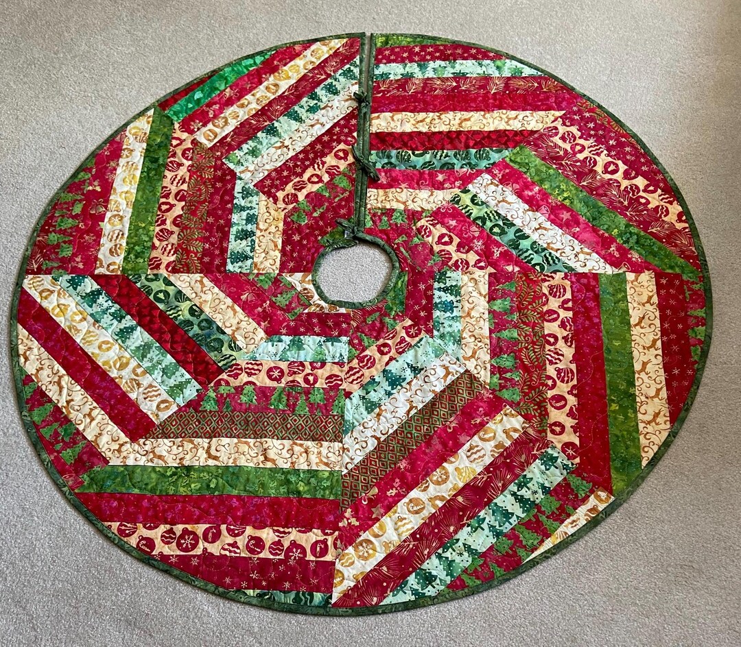 Modern Tree Skirt, Large Christmas Tree Quilt, Durable and Reusable ...