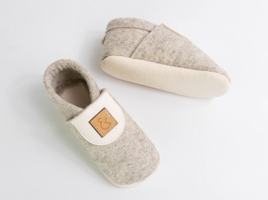 Crawling Shoes Personalized From Merino Wool and Organic Leather in ...