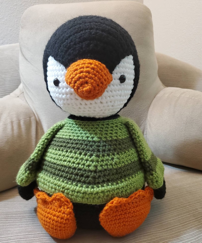 Poppy the Penguin - Etsy