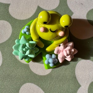 Frog Desk Friend, Cute Desk Decor, Polymer Clay Figurine - Etsy