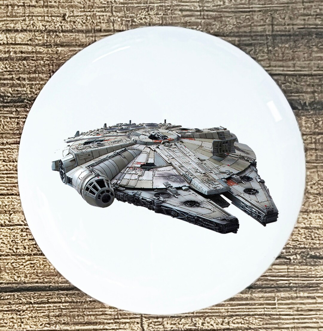 Star Wars Millennium Falcon Ceramic Knob: Home Decor, Cabinet Door Pull ...