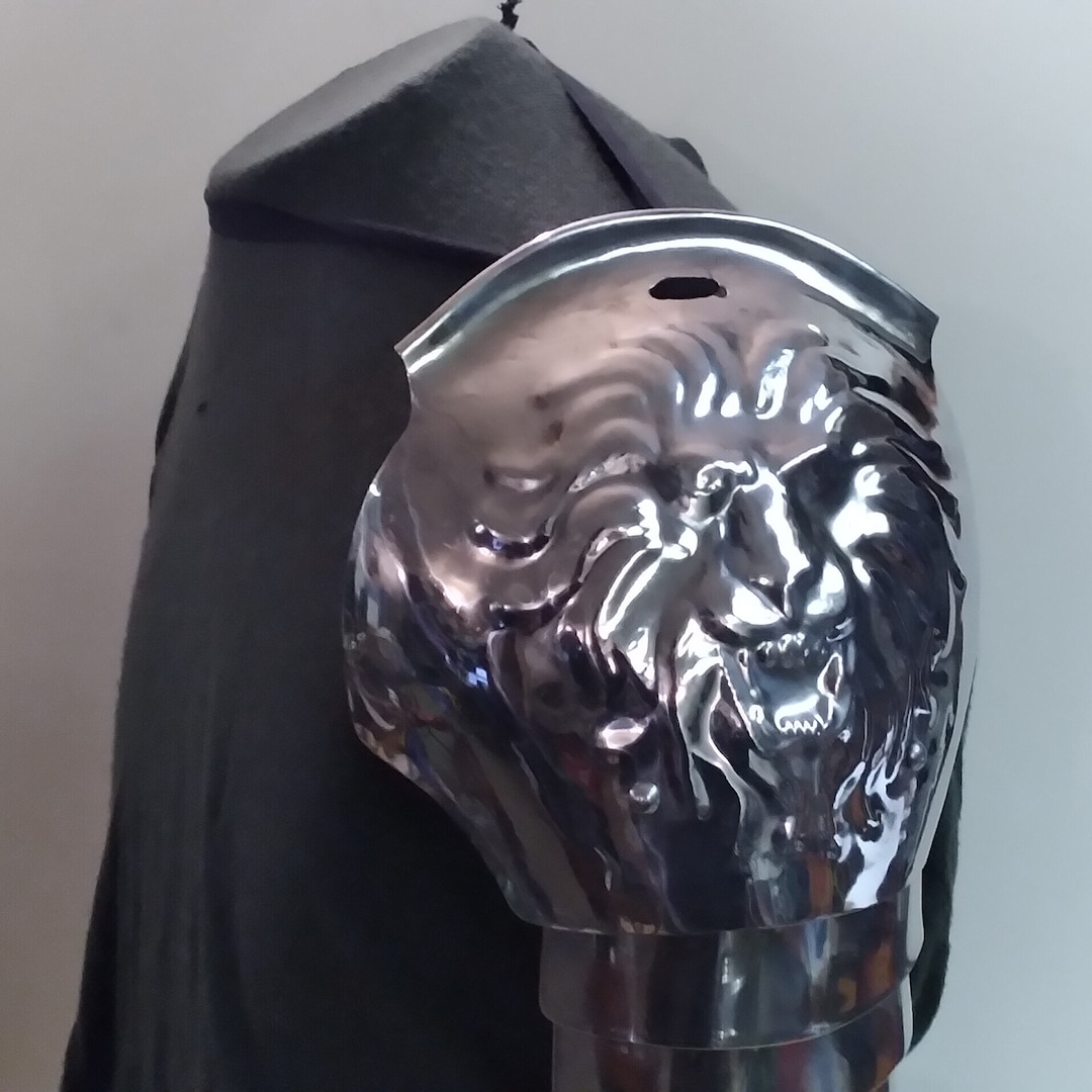 Hand Forged SCA Lion Head Shoulder Spaulder Pauldron Roman Gladiator ...