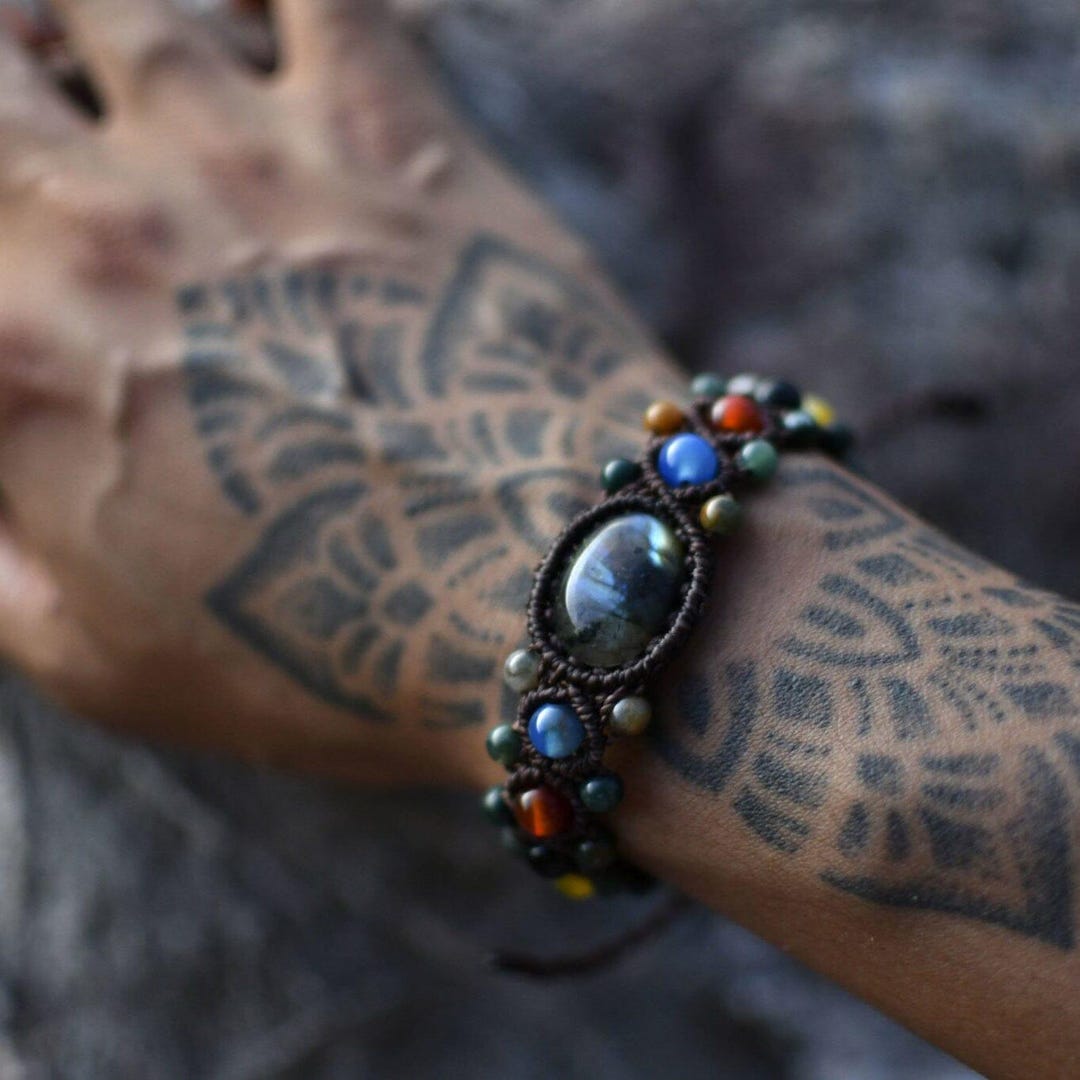 Mystic Cove - Nature-inspired Macrame Bracelet - Handmade by Native ...