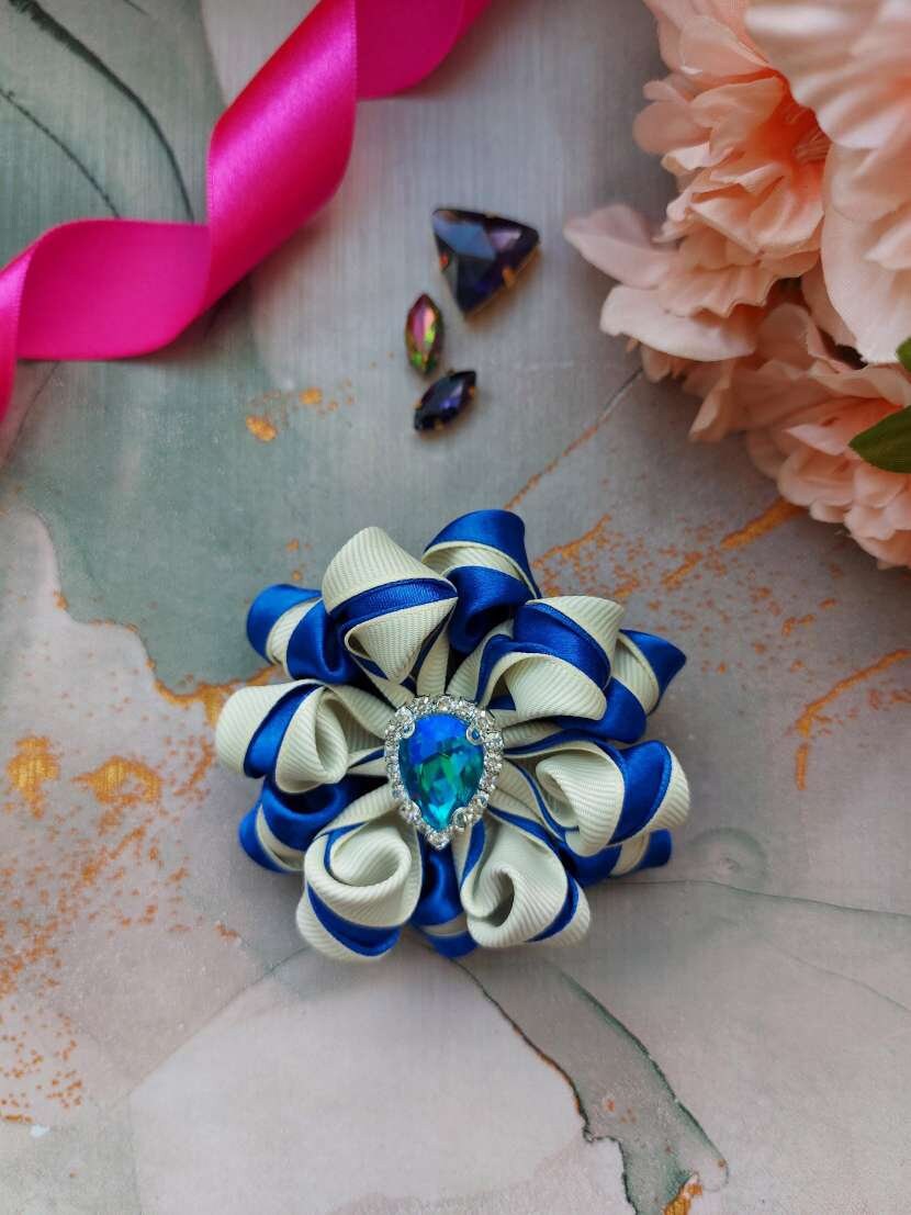 Kanzashi Flower Fabric Brooch, Handmade Ribbon Brooch, Brooch, Brooches ...
