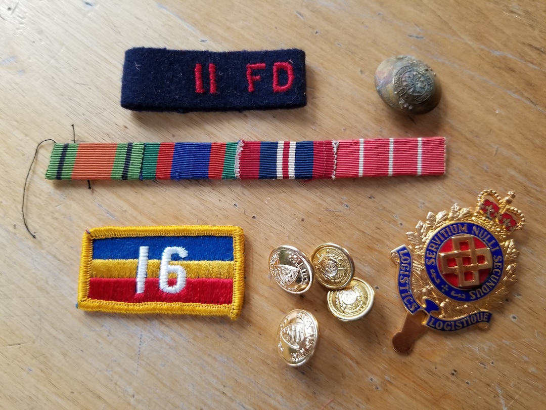 Lot of Canadian Military Uniform Items, Military Uniform Buttons ...