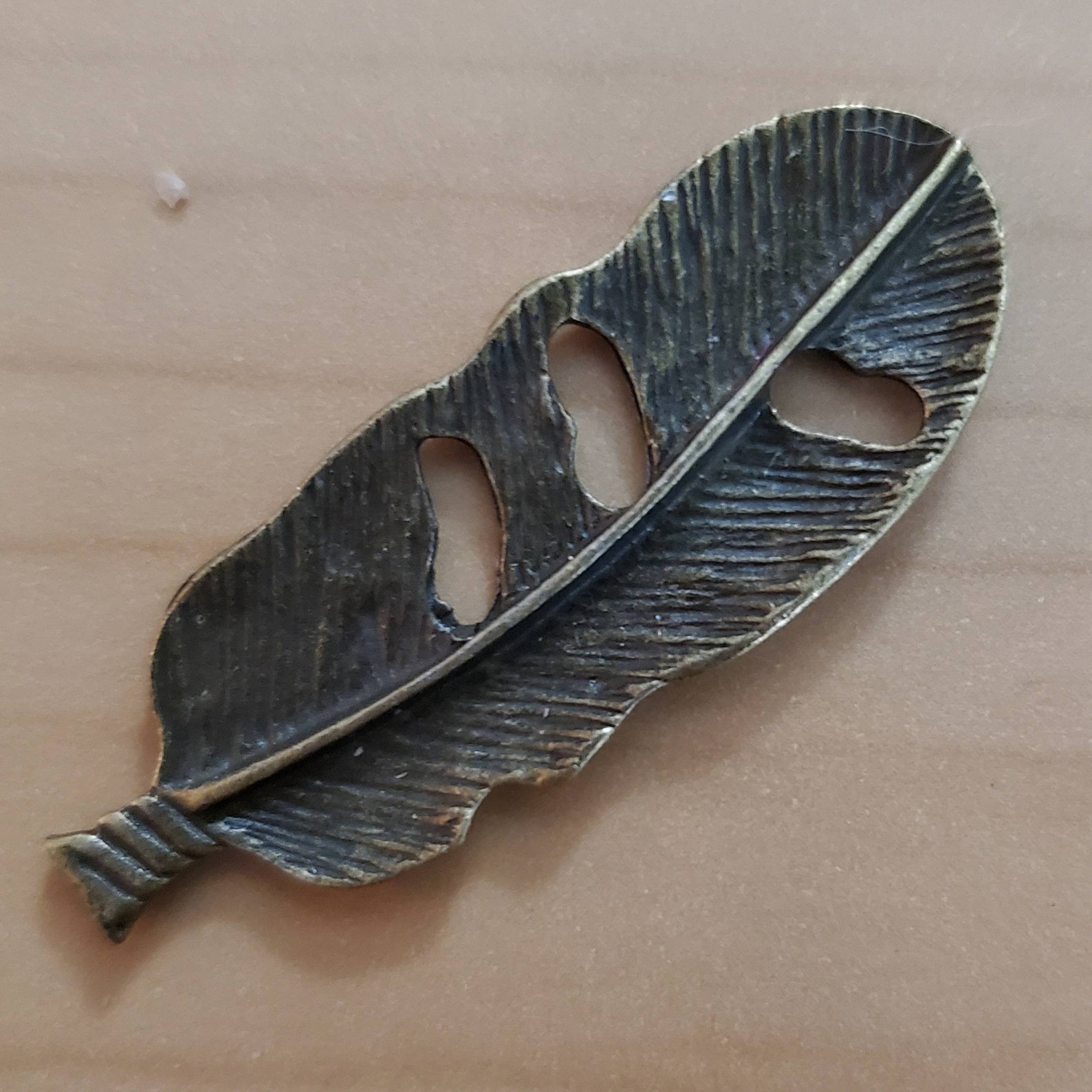 Metal Feathers Cover Minder or Fridge Magnets - Etsy