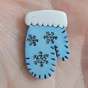 Little Mitten Cover Minders or Fridge Magnets - Etsy