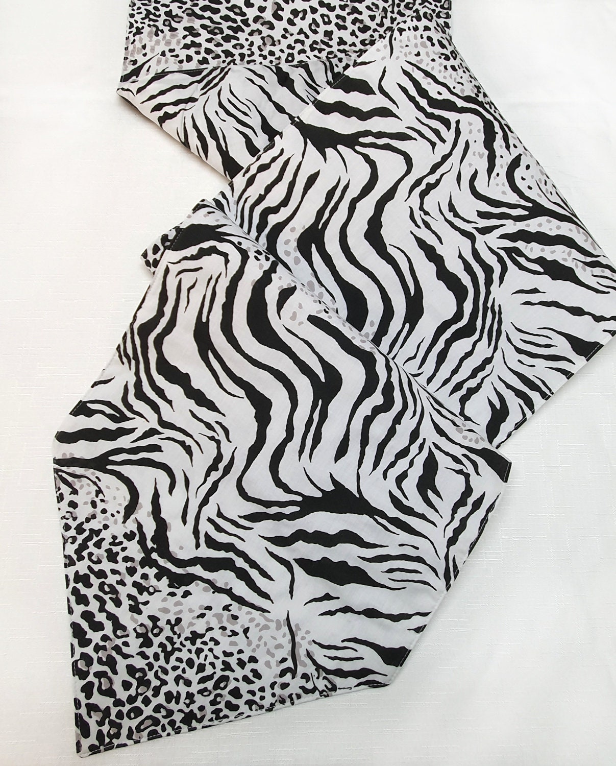 Kalahari Table Cloth Range, Animal Print Black White Grey Beige, Safari ...