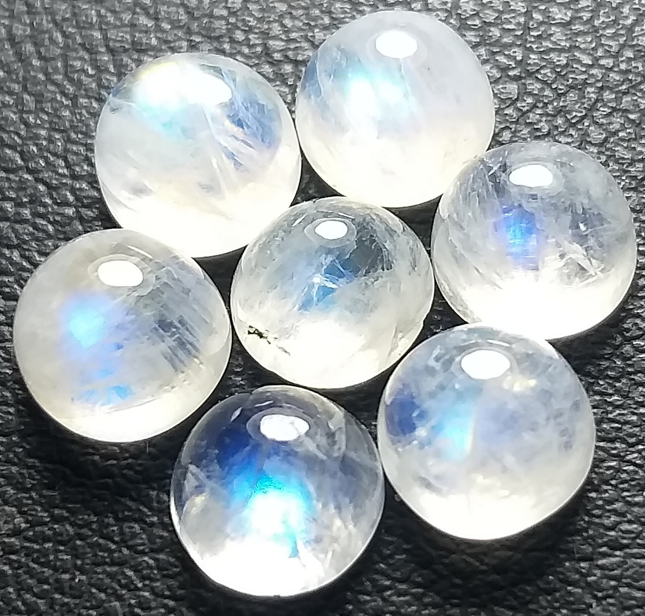 Natural Blue/rainbow Moonstone. 7 MM Rounds. Cabochon. - Etsy Singapore