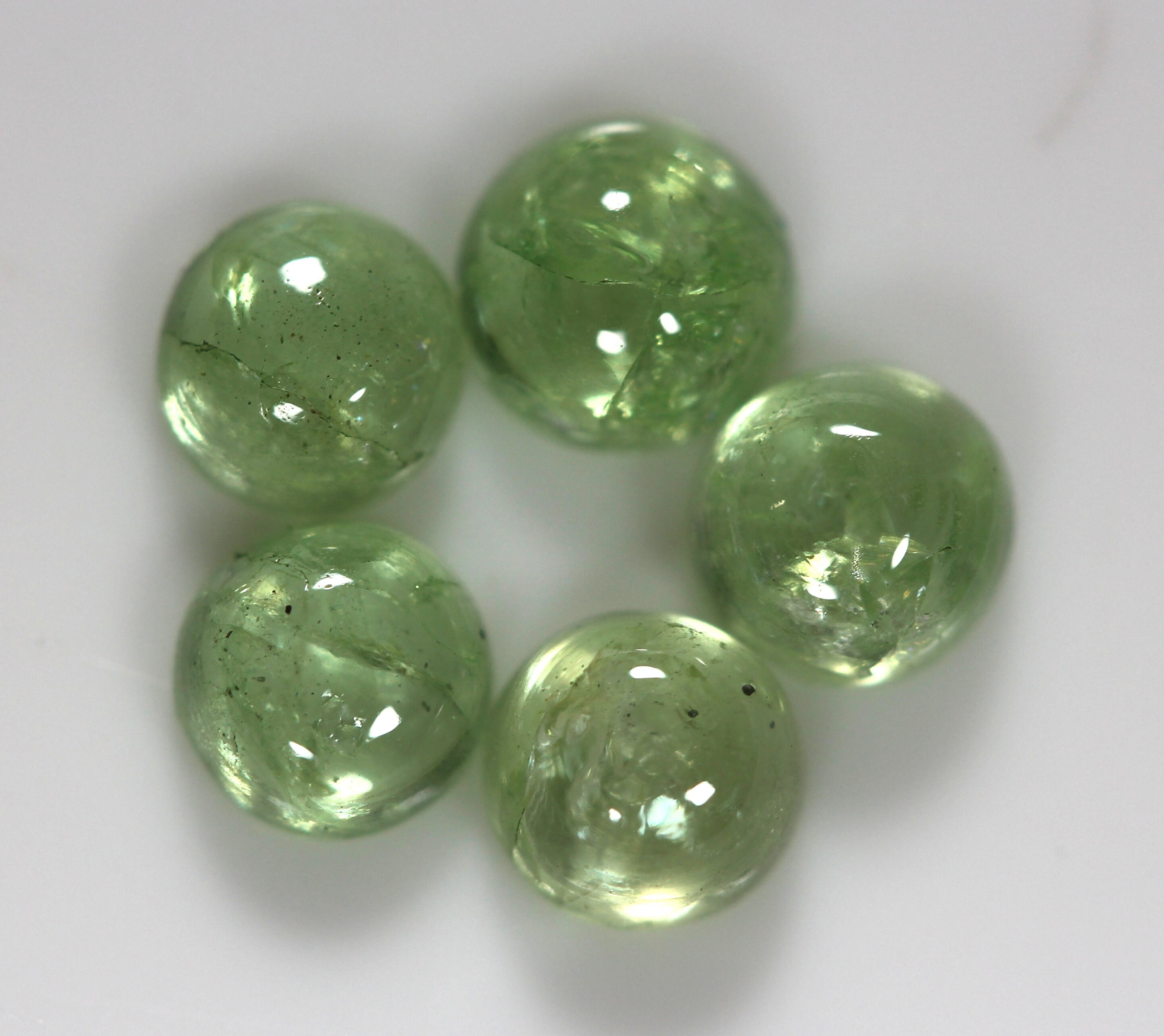 2.26 Carats Natural Tsavorite Cabochon Lot. 4.5x4.5 to 4x4 MM Round ...
