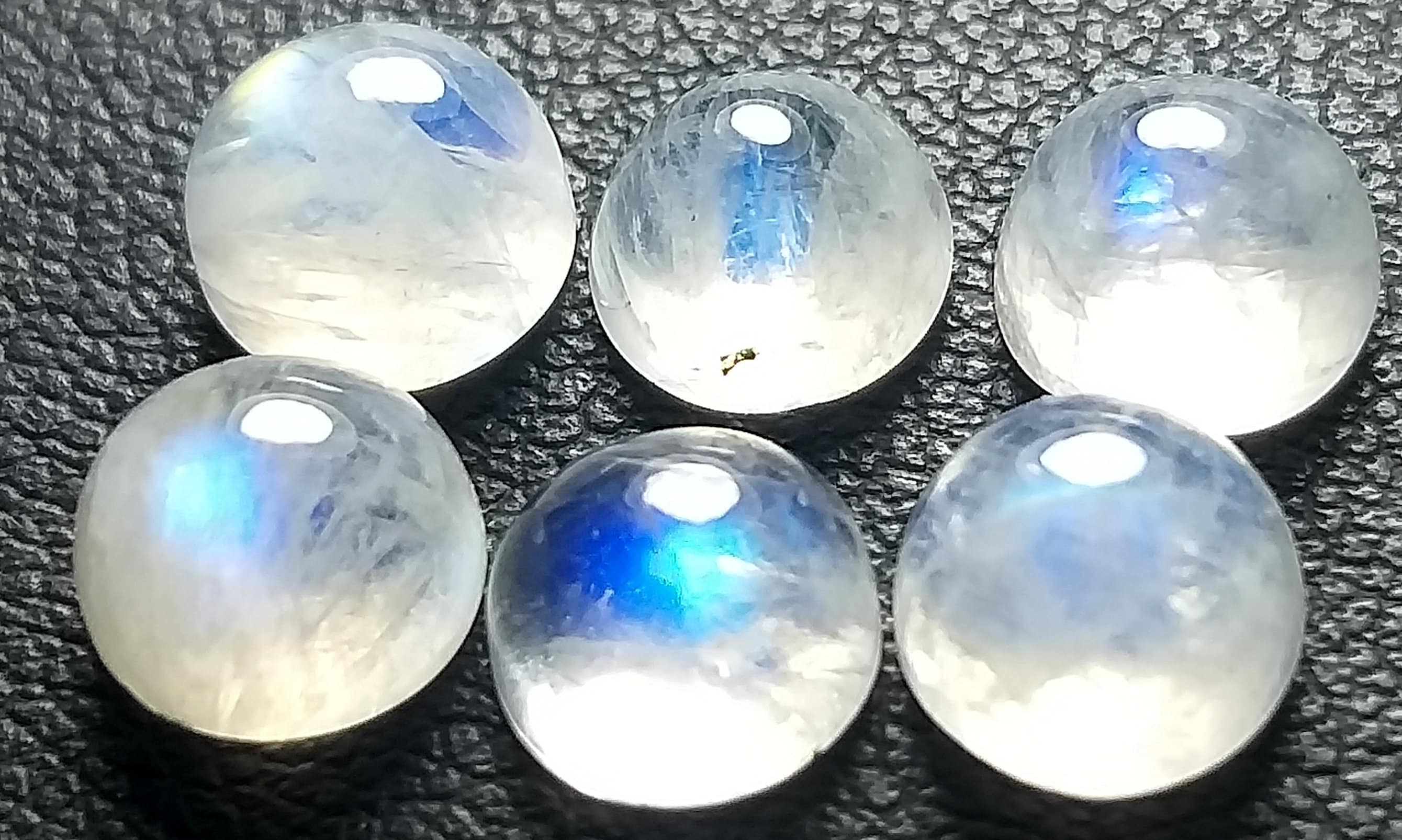 Natural Blue/rainbow Moonstone. 7 MM Rounds. Cabochon. - Etsy Singapore