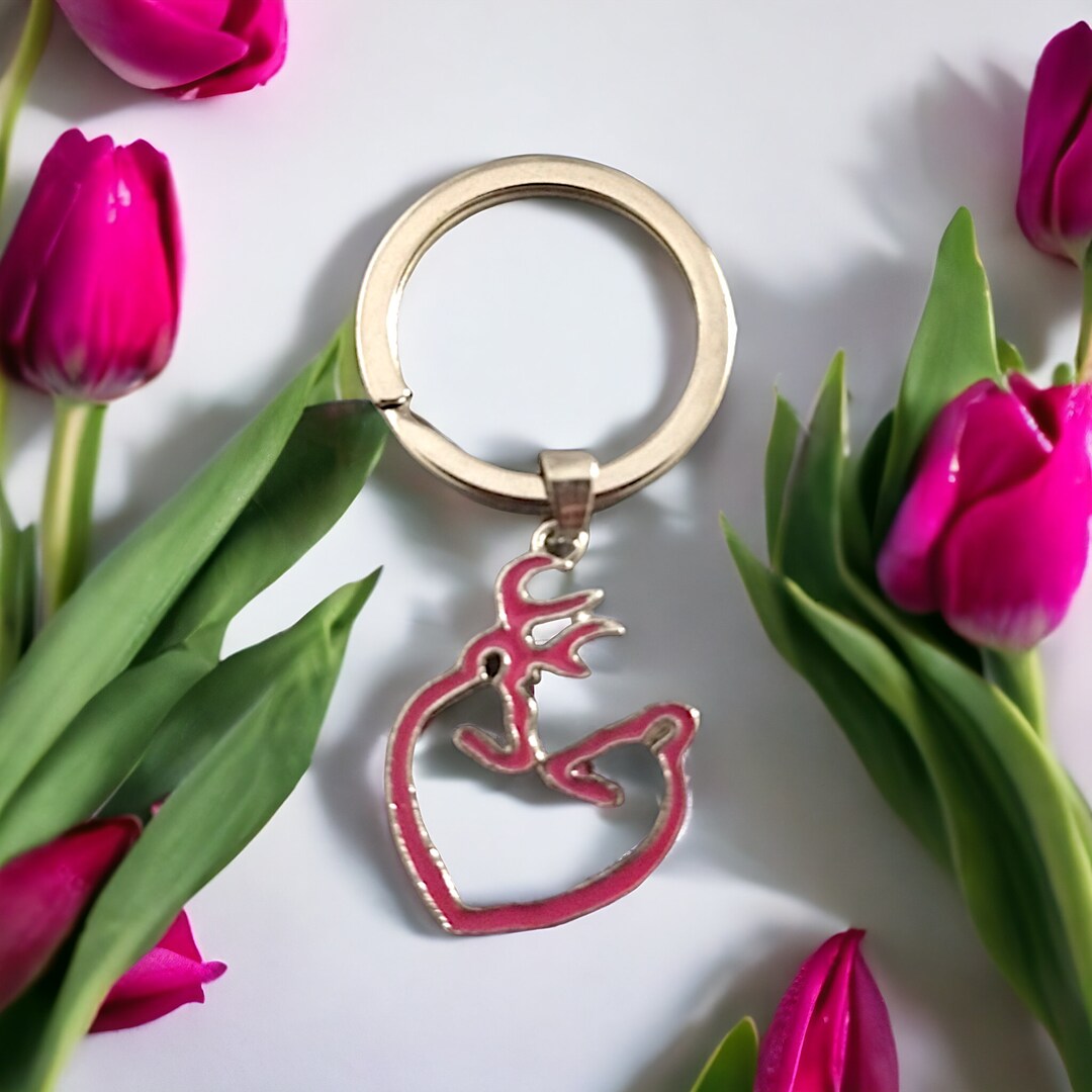 Heart Shaped Buck and Doe Keychain - Etsy