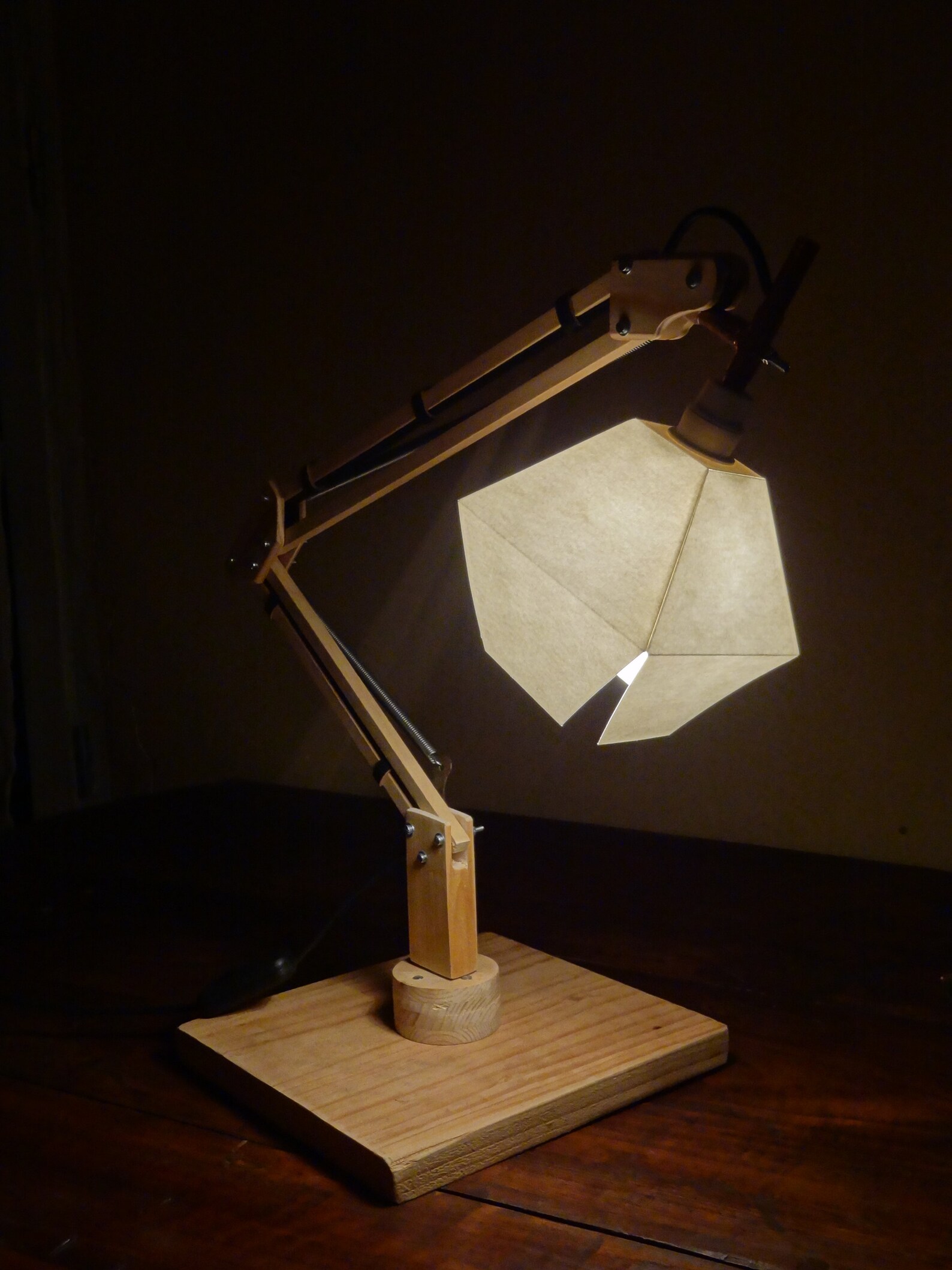 Wooden articulated arm lamp | Etsy