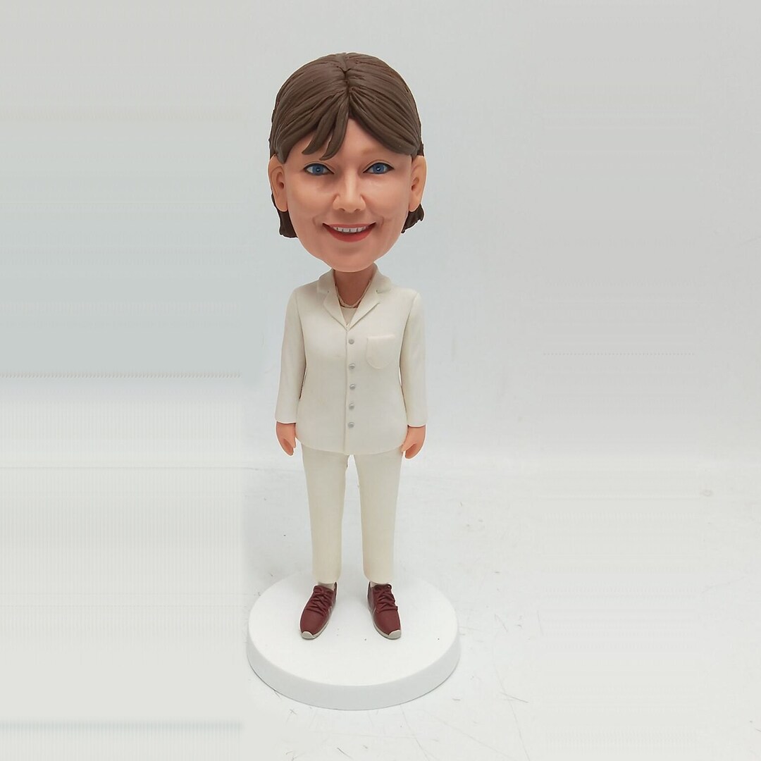 Custom Female Bobbleheads for Mother's Day, Best Gift for Mother's ...