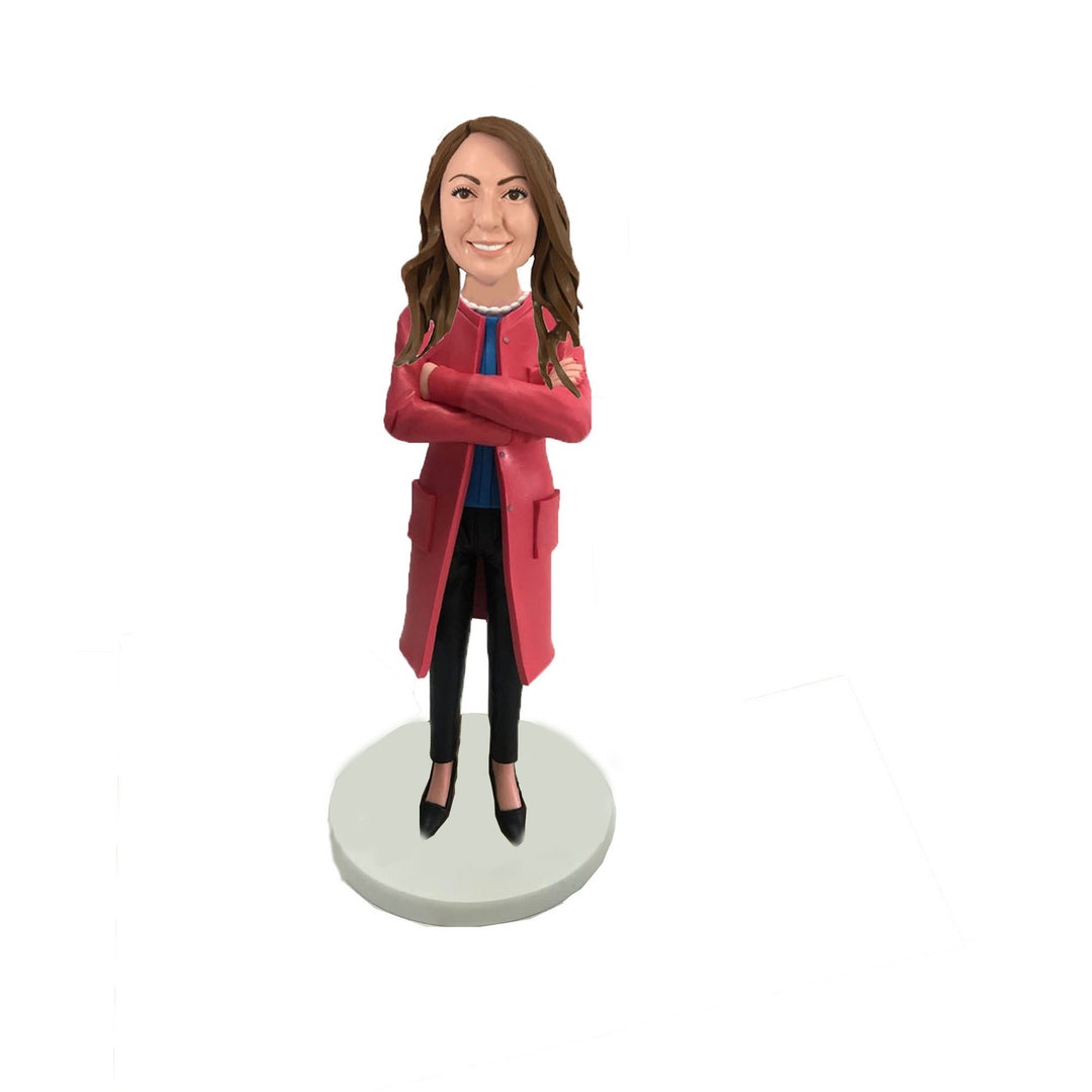 Custom Female Doctor Bobblehead in Red Robe ,bobbleheads Custom ...