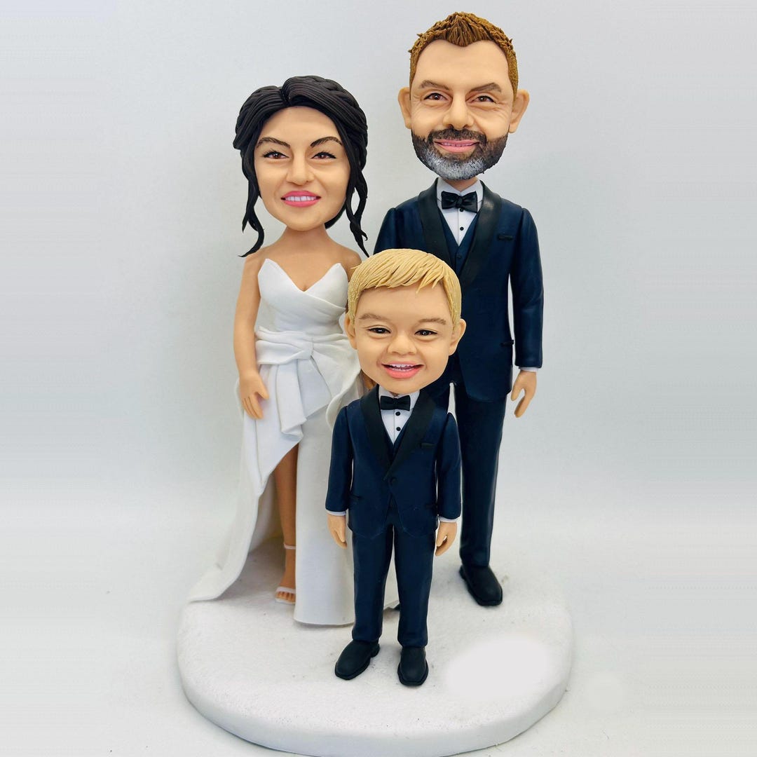 Custom Family Bobbleheads, Create My Own Family Bobblehead, Family of ...
