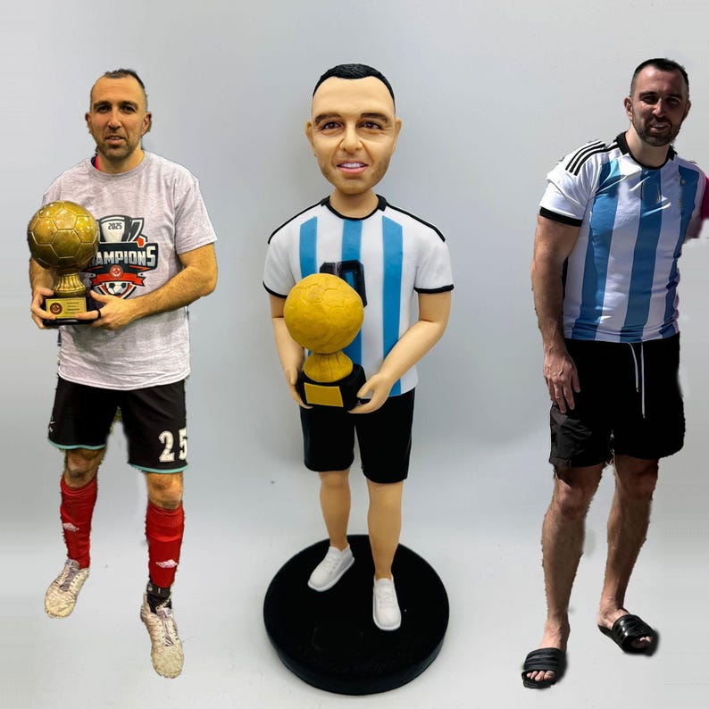 Custom Real Person Bobblehead | Personalized Portrait Figurine ...