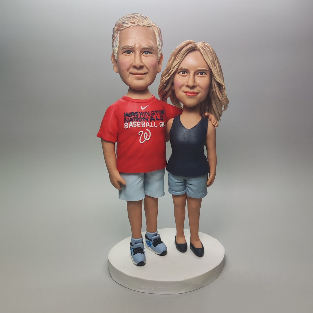 Custom Couple Bobbleheads, 50th Anniversary Gifts for Parents ...