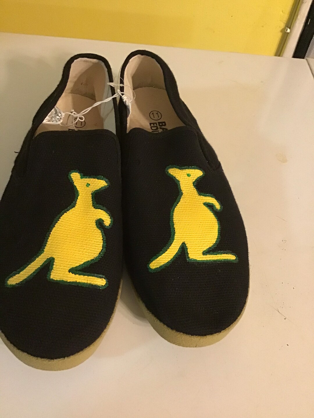 Brand New Jamaican Color Shoes ,style Konrad Canvas Mens, Black ...