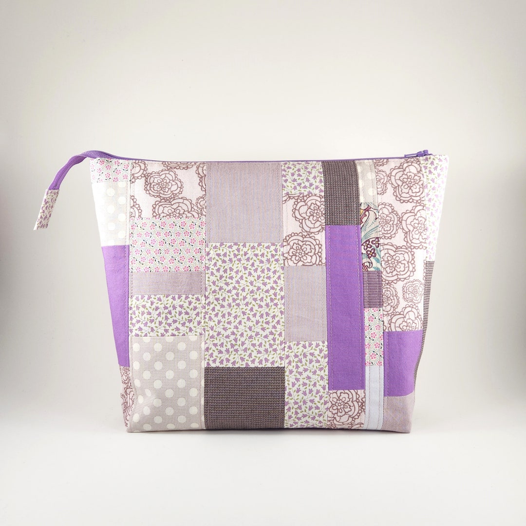 Medium Zippered Project Bag for Yarn, Made With Cotton Fabric Patchwork ...