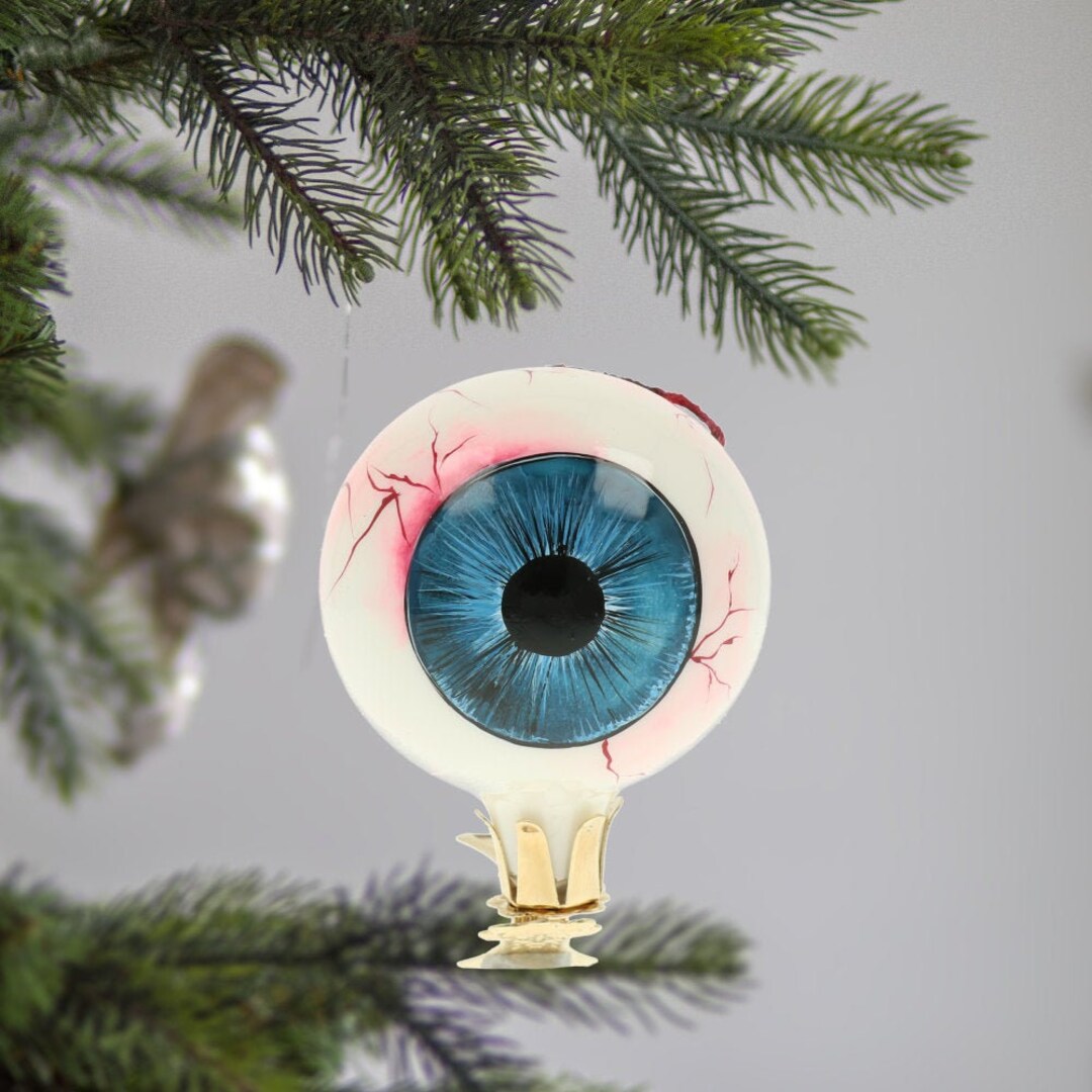 Glass Spooky Eyeball Free Blown Glass Halloween Decoration Handmade ...